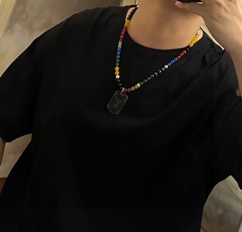 Precise copy Louis Vuitton Necklaces