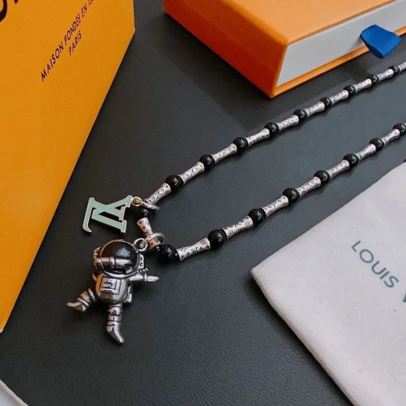 Cut-rate Louis Vuitton Necklaces