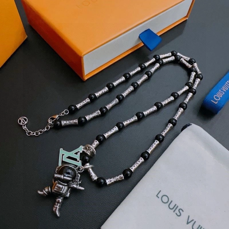 Cut-rate Louis Vuitton Necklaces