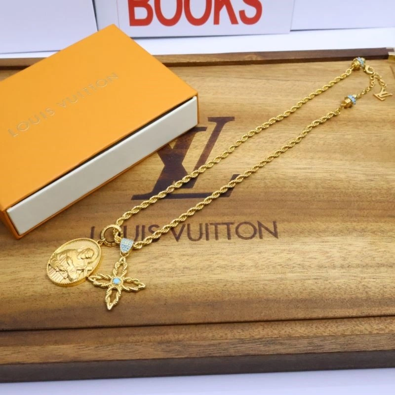 Accurate model Louis Vuitton Necklaces