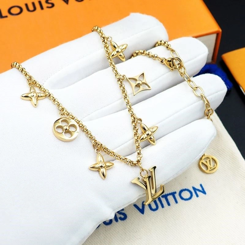 Brand-original Louis Vuitton Necklaces