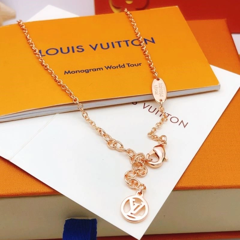 Official Louis Vuitton Necklaces