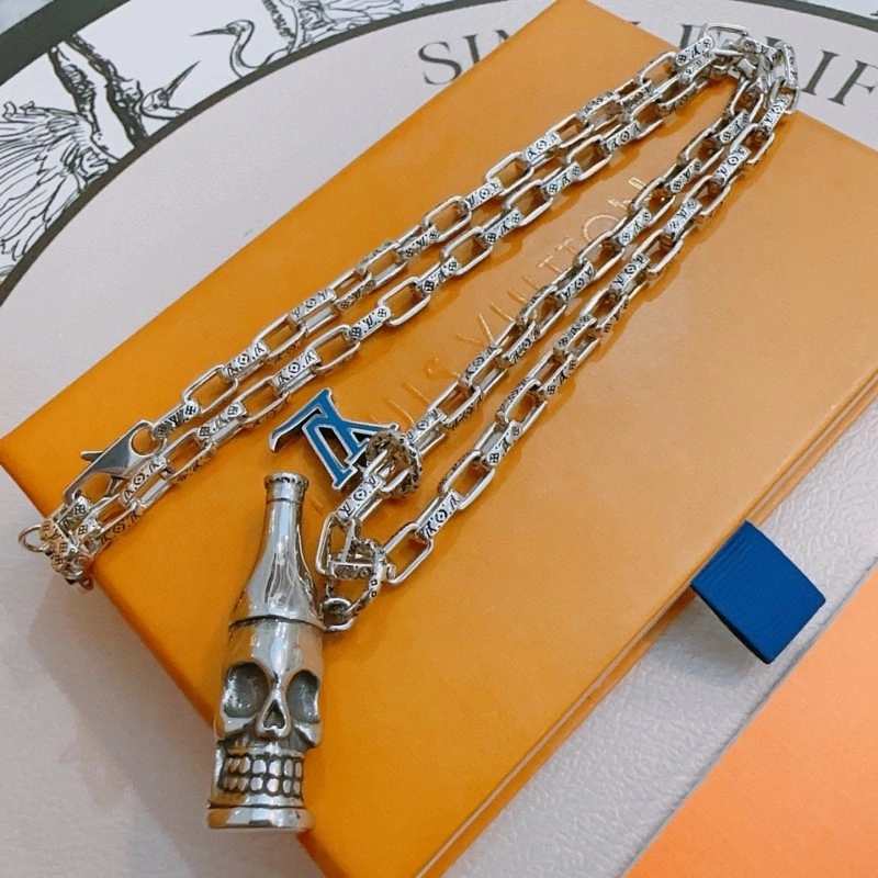 Value-priced Louis Vuitton Necklaces