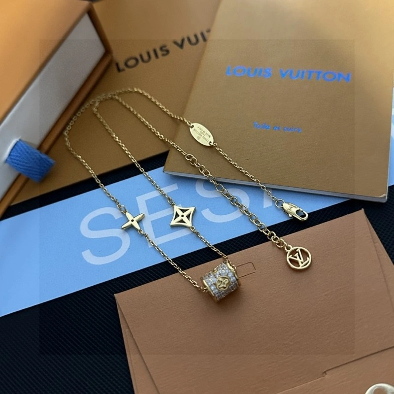 Louis Vuitton Necklaces