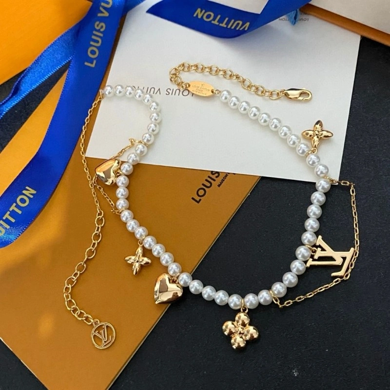 Economical Louis Vuitton Necklaces