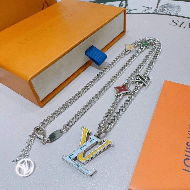 High accuracy Louis Vuitton Necklaces