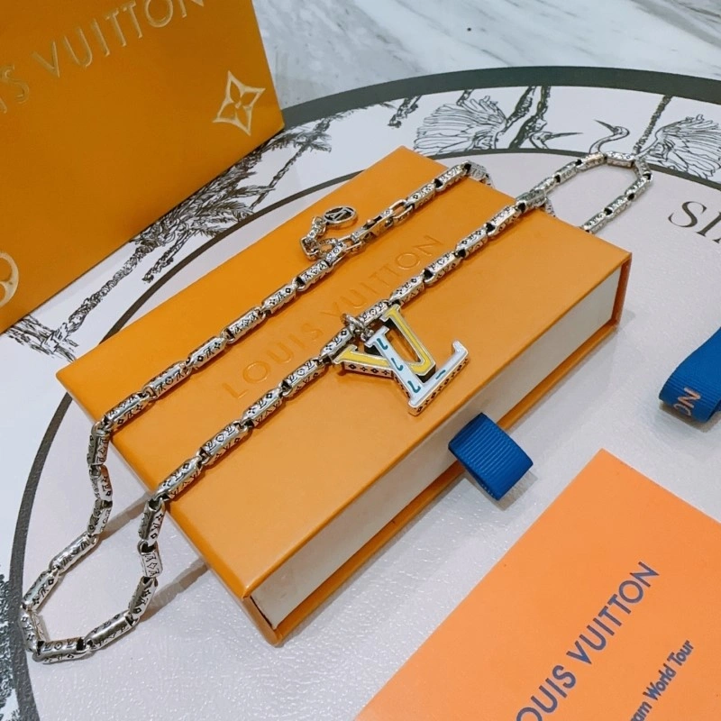 Precise copy Louis Vuitton Necklaces