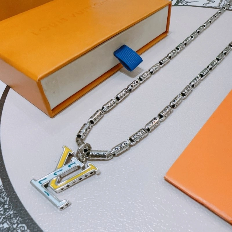 Precise copy Louis Vuitton Necklaces