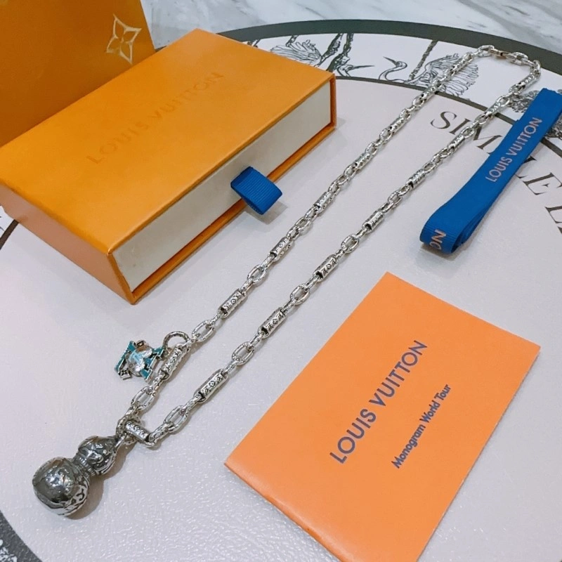 Factory-made Louis Vuitton Necklaces