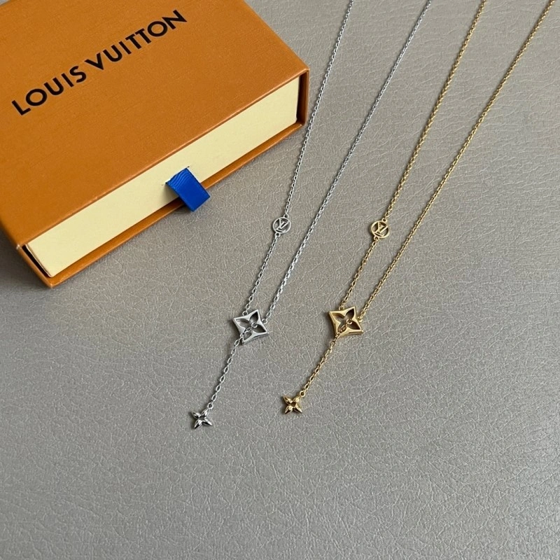 Discounted Louis Vuitton Necklaces