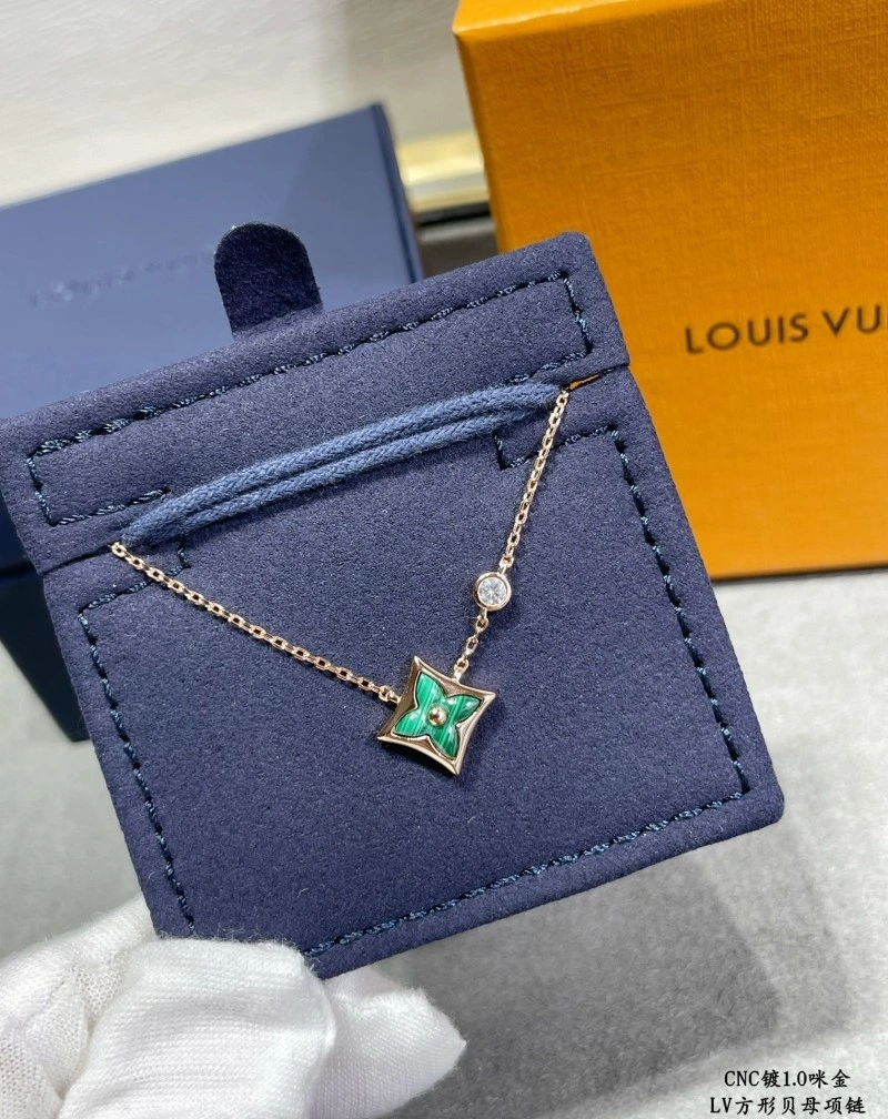 High accuracy Louis Vuitton Necklaces