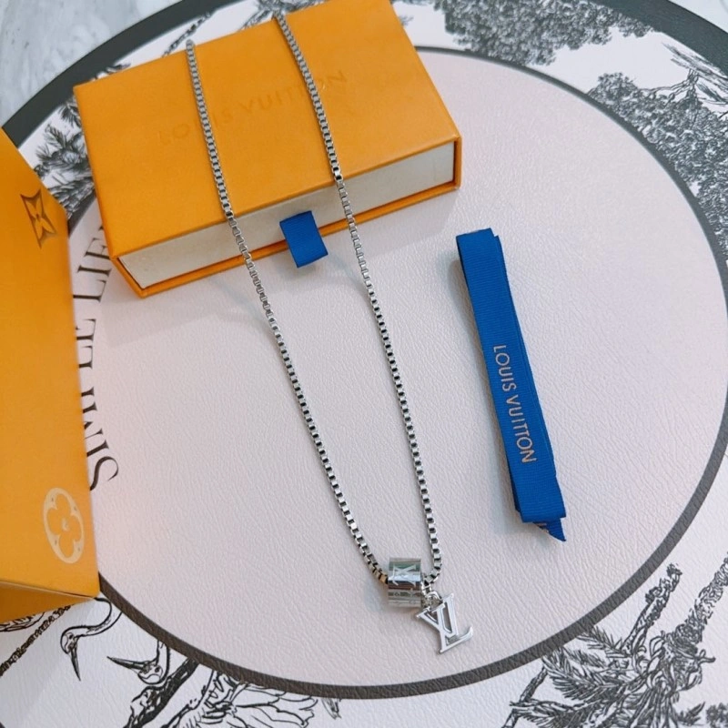 OEM Louis Vuitton Necklaces