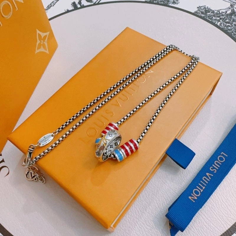 Mirror quality Louis Vuitton Necklaces