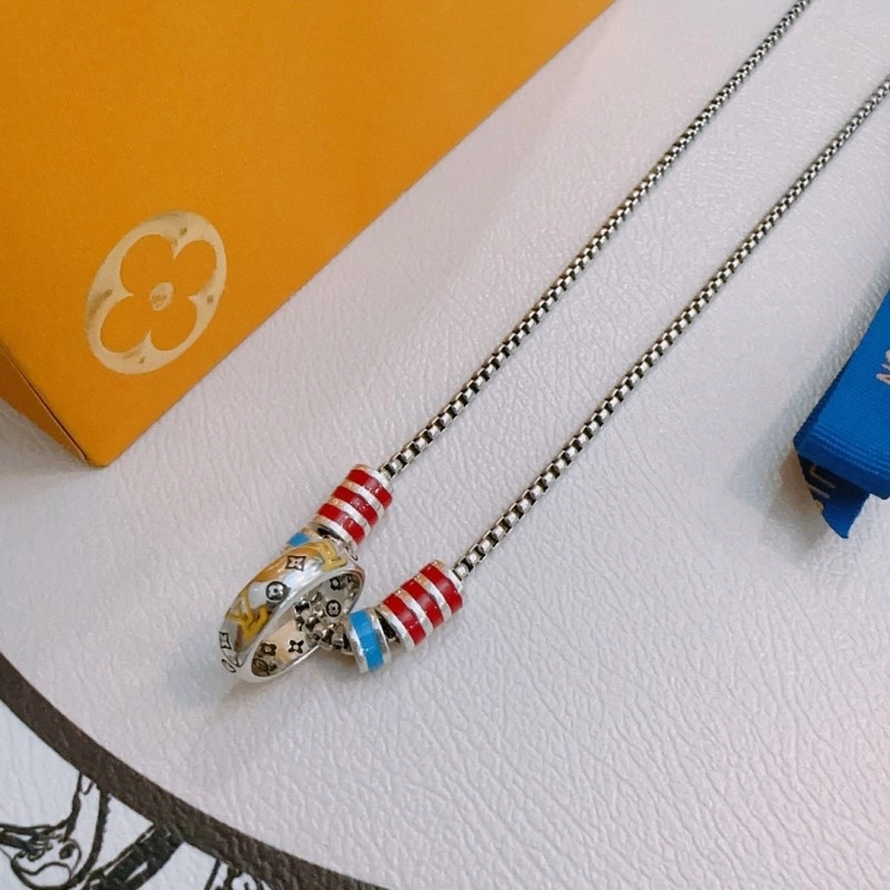 Mirror quality Louis Vuitton Necklaces