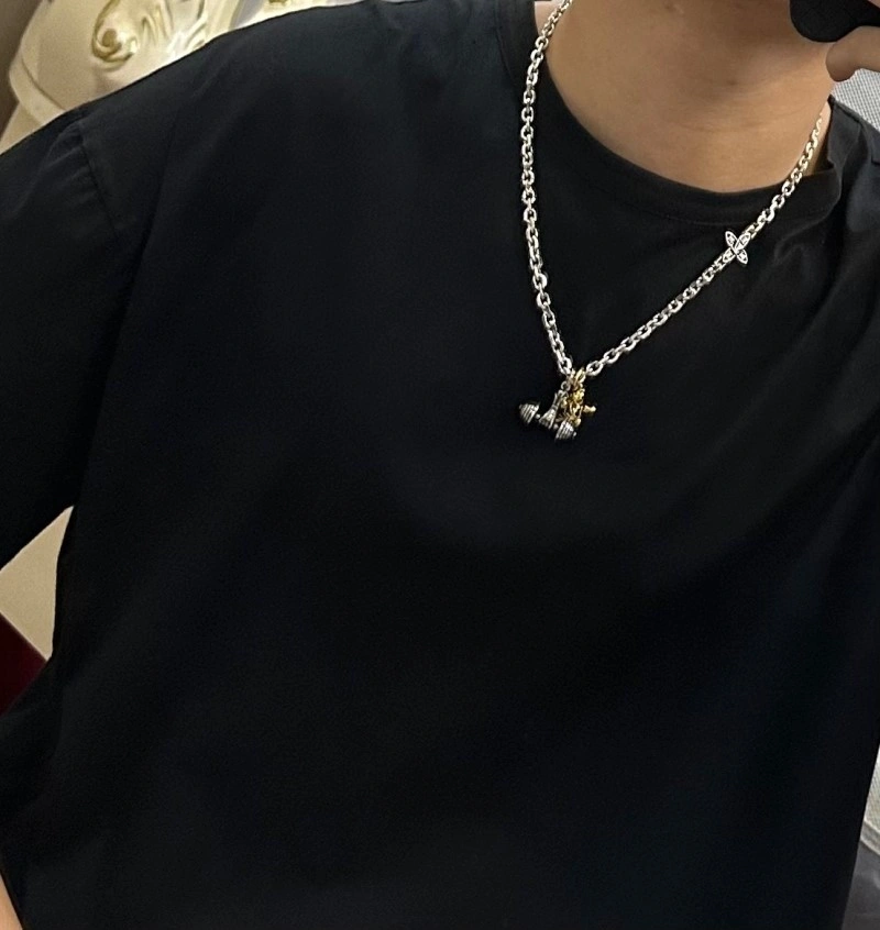 Bargain Louis Vuitton Necklaces