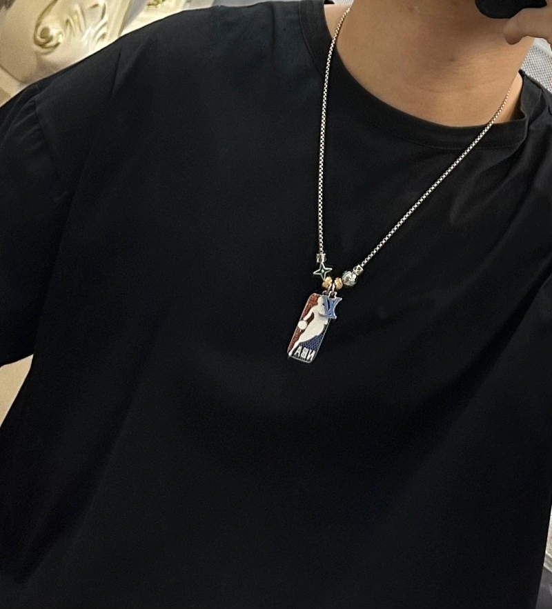 Economical Louis Vuitton Necklaces