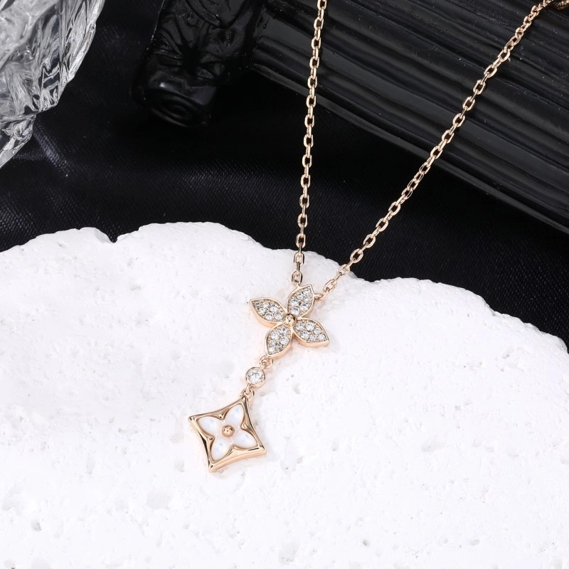 Louis Vuitton Necklaces