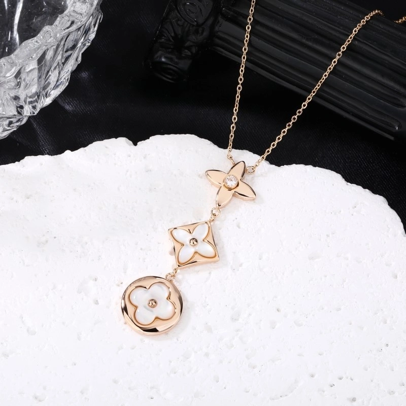 Louis Vuitton Necklaces