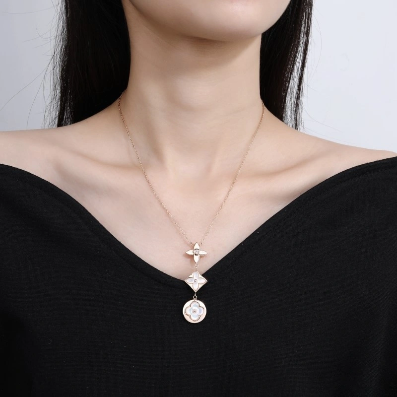 Economical Louis Vuitton Necklaces