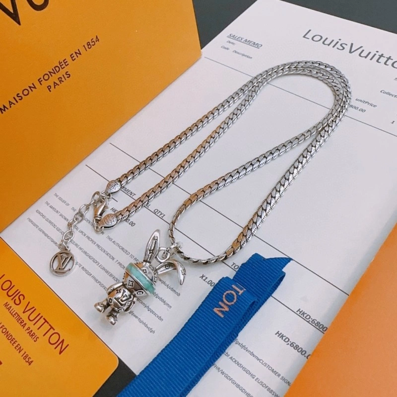 Low-cost Louis Vuitton Necklaces