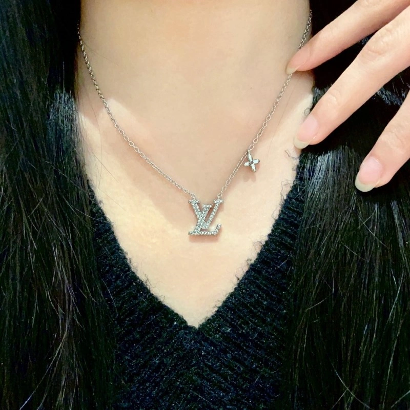 Louis Vuitton Necklaces
