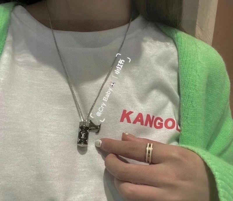 Mirror quality Louis Vuitton Necklaces