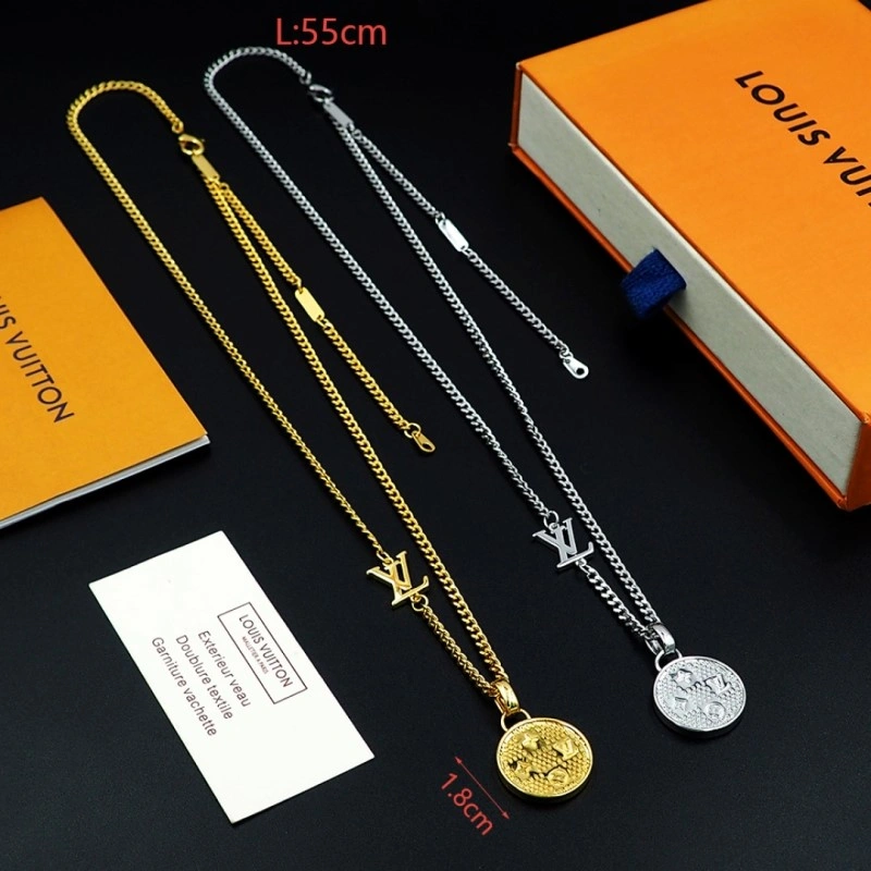 Top mirror Louis Vuitton Necklaces