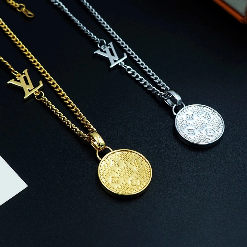 Top mirror Louis Vuitton Necklaces