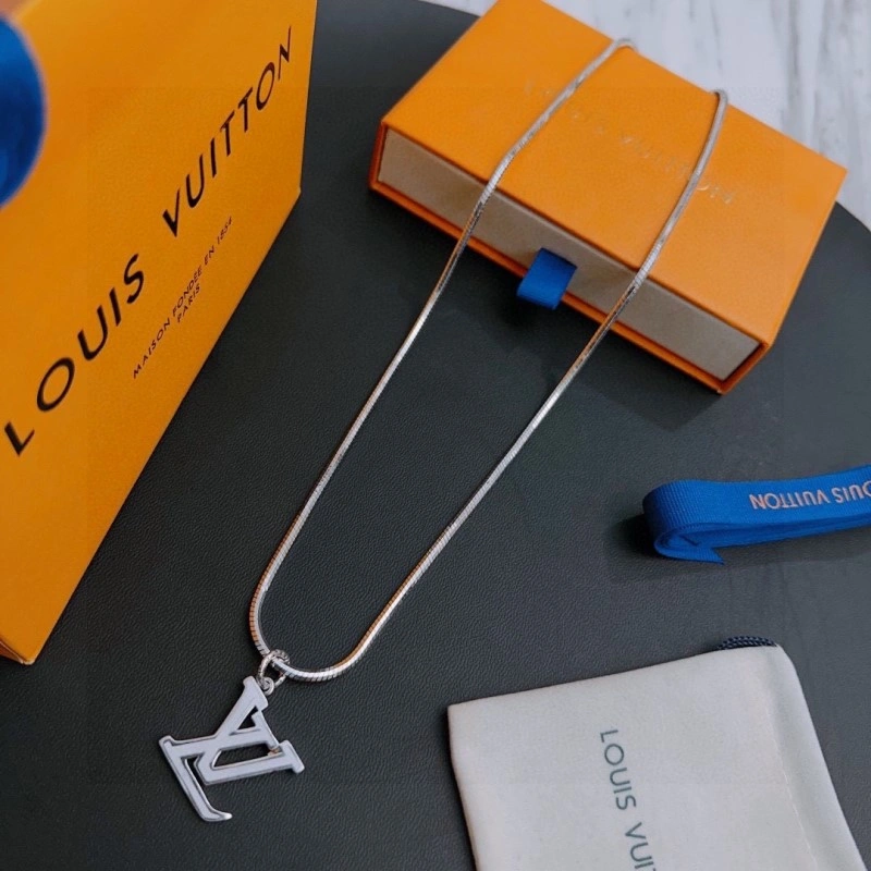 OEM Louis Vuitton Necklaces