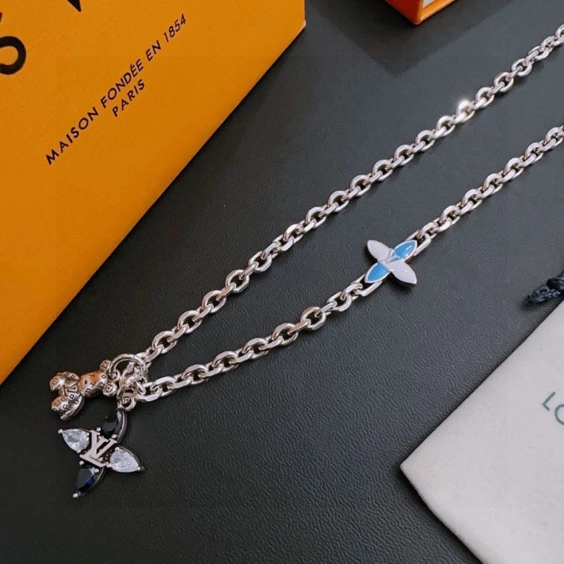 Original Louis Vuitton Necklaces