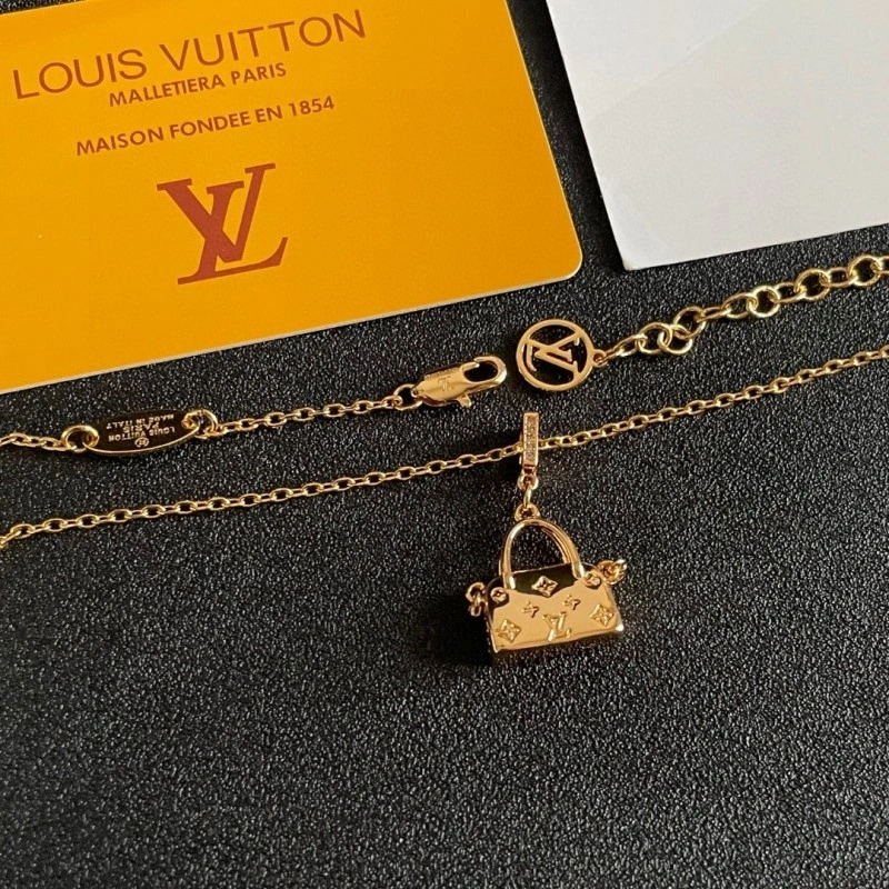 Cut-rate Louis Vuitton Necklaces