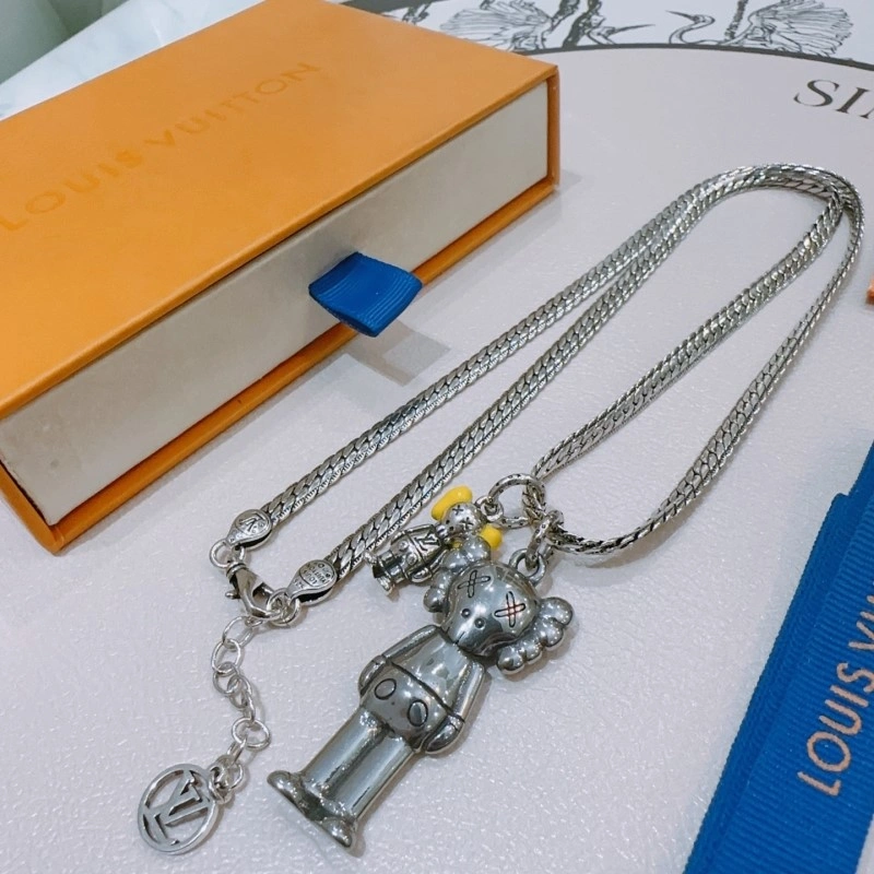 Factory-made Louis Vuitton Necklaces