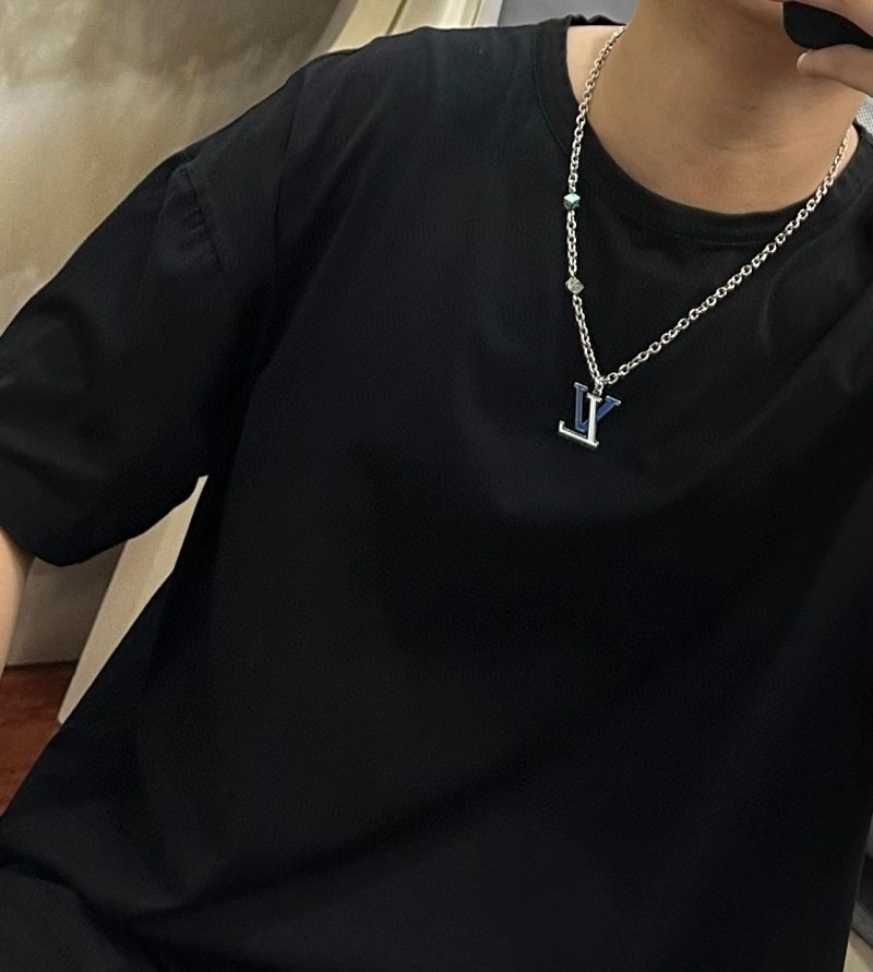 Mirror quality Louis Vuitton Necklaces