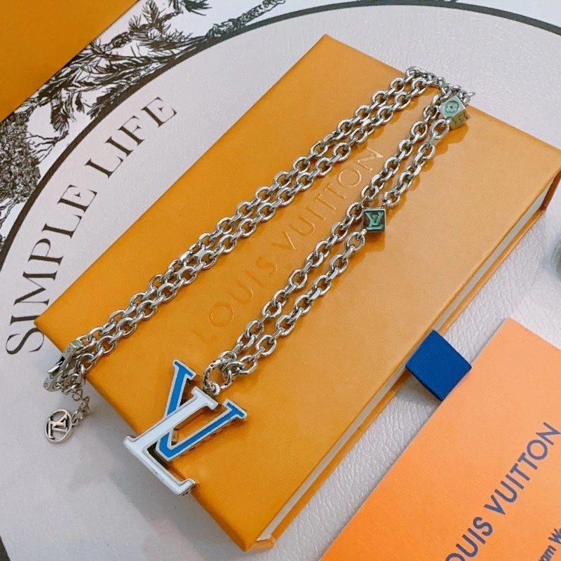 Mirror quality Louis Vuitton Necklaces