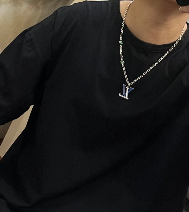 Mirror quality Louis Vuitton Necklaces