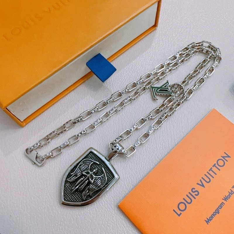 Legit Louis Vuitton Necklaces