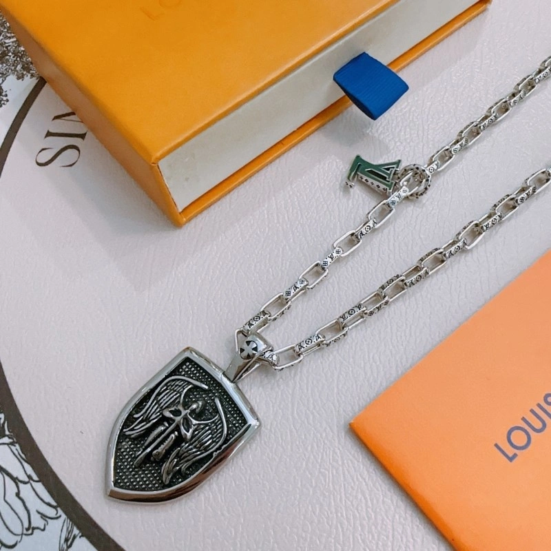 Legit Louis Vuitton Necklaces