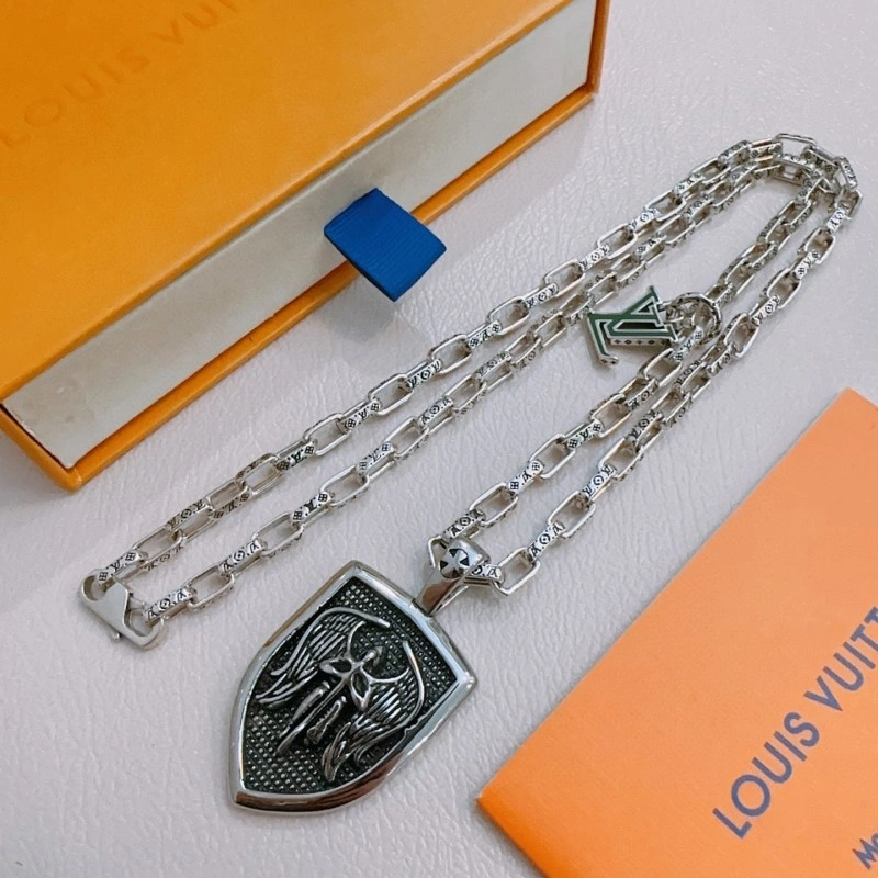 Legit Louis Vuitton Necklaces