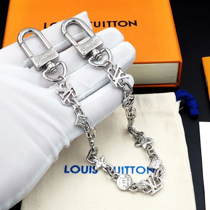 Legit Louis Vuitton Necklaces