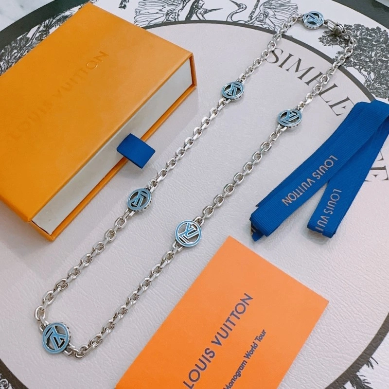 Accurate model Louis Vuitton Necklaces