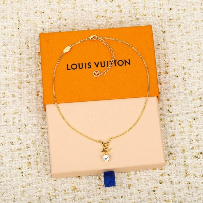 High accuracy Louis Vuitton Necklaces