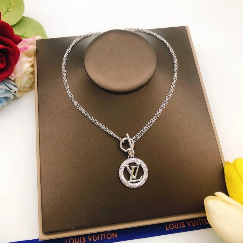 Economical Louis Vuitton Necklaces