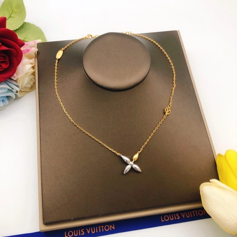 Perfect replica Louis Vuitton Necklaces