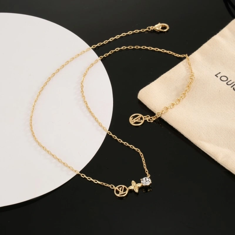 Indistinguishable Louis Vuitton Necklaces