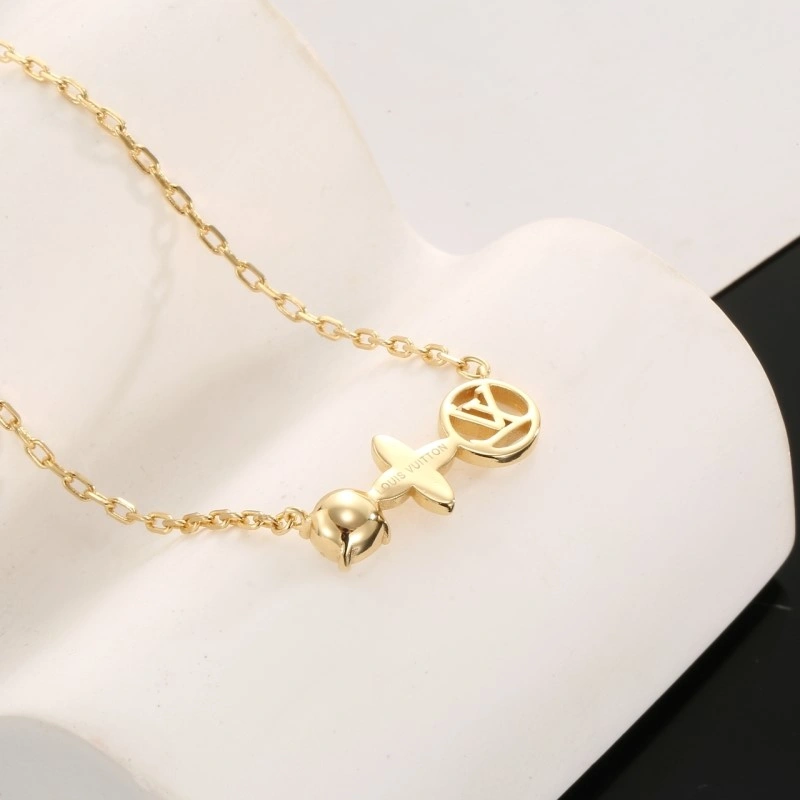 Indistinguishable Louis Vuitton Necklaces