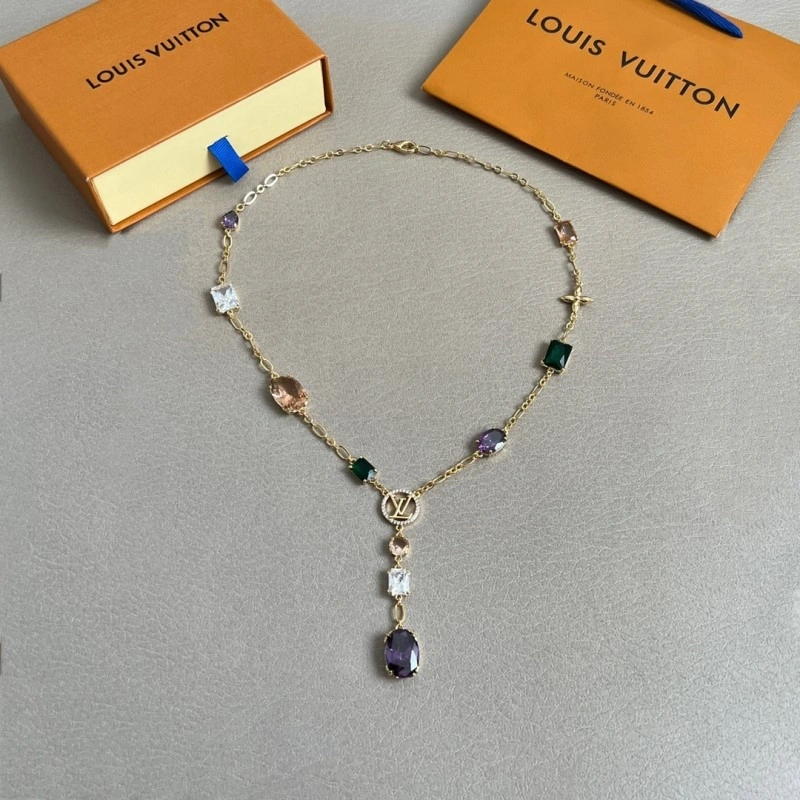 Indistinguishable Louis Vuitton Necklaces
