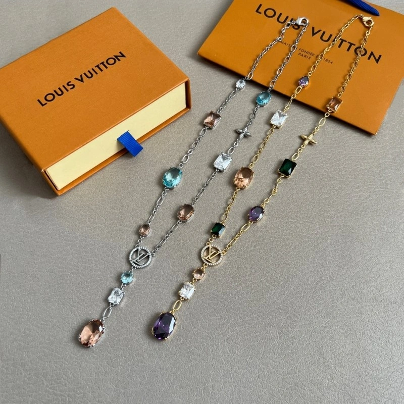 Indistinguishable Louis Vuitton Necklaces
