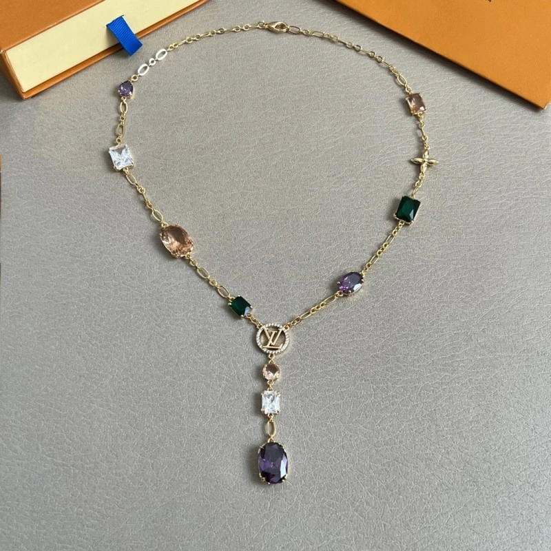 Indistinguishable Louis Vuitton Necklaces