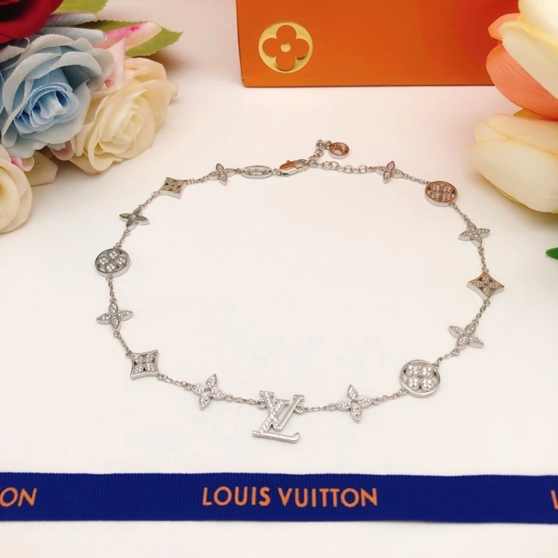 Inexpensive Louis Vuitton Necklaces