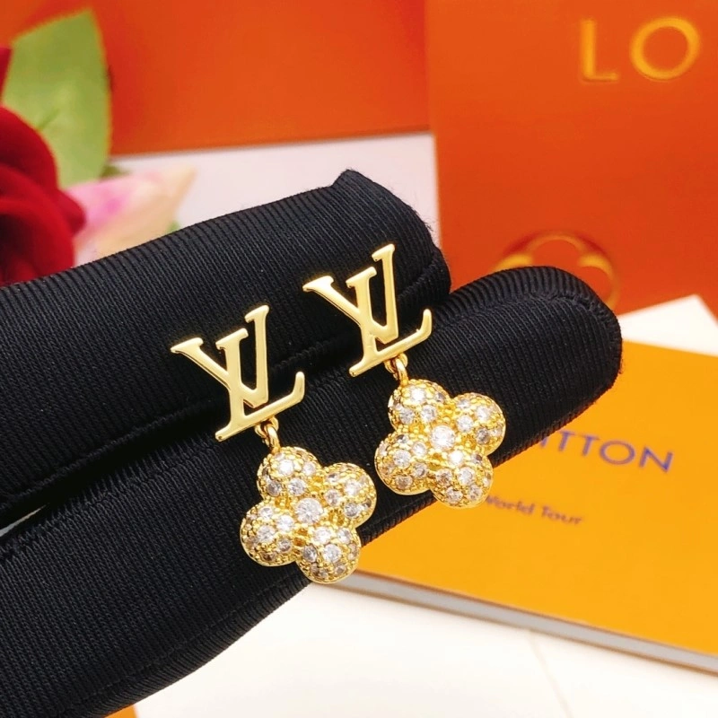 Louis Vuitton Necklaces